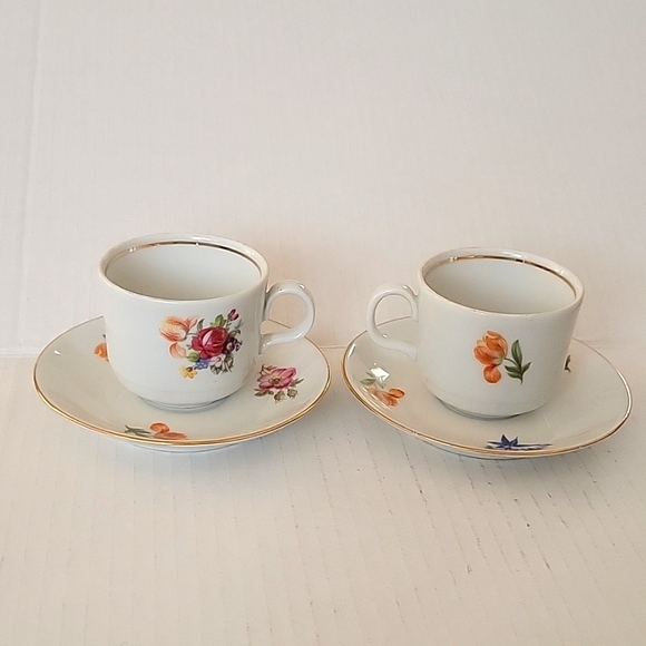 Kahla | Dining | Set Of 5 Vintage Demitasse Rose Floral Tea Cups And Saucers | Poshmark